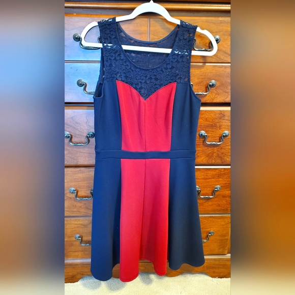 Enfocus Studio | Dresses | Color Blocking Dress | Poshmark